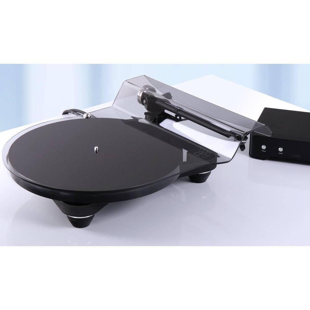 Sevenoaks Sound and Vision - Rega Planar 8 Turntable